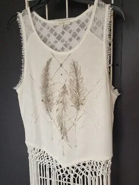 Miss Me | Tops | Miss Me White Fringe Tank With Gold Feather Motif ...